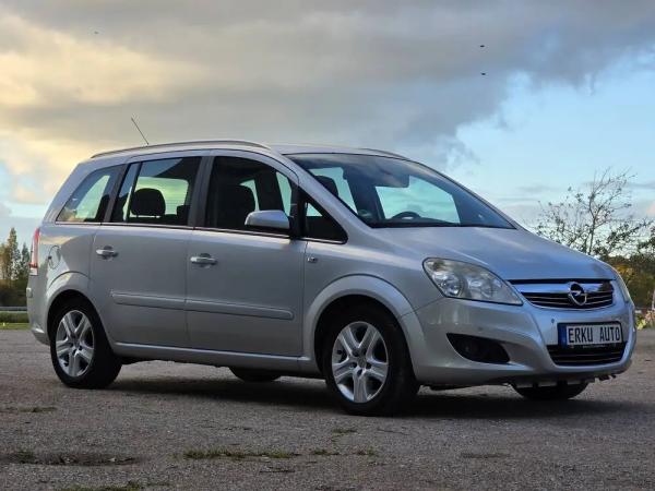 Grey Opel Zafira 2009 in Grobiņa, with an engine capacity of 1.70 L and mileage of 266 thousand km for 2550 €, photo 5 on AUTOMOTO.COM.LV