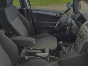 Grey Opel Zafira 2009 in Grobiņa, with an engine capacity of 1.70 L and mileage of 266 thousand km for 2550 €, photo 13 on AUTOMOTO.COM.LV