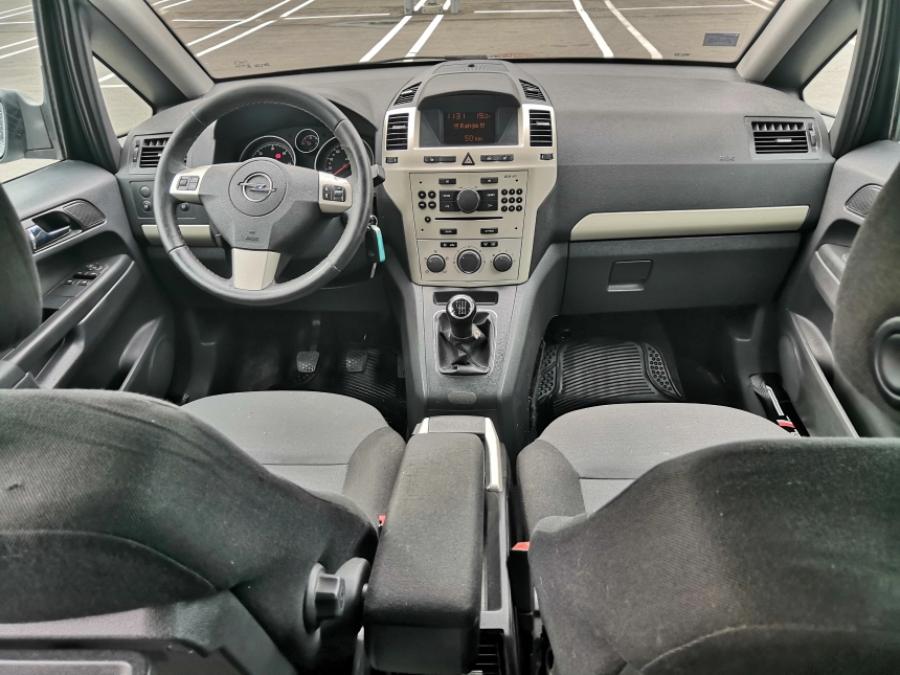 Grey Opel Zafira 2009 in Riga, with an engine capacity of 1.90 L and mileage of 244 thousand km for 1850 €, photo 13 on AUTOMOTO.COM.LV
