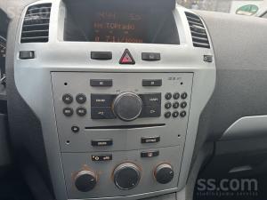 Grey Opel Zafira 2009 in Riga, with an engine capacity of 1.80 L and mileage of 325 thousand km for 2390 €, photo 18 on AUTOMOTO.COM.LV