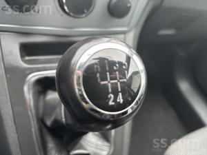 Grey Opel Zafira 2009 in Riga, with an engine capacity of 1.80 L and mileage of 325 thousand km for 2390 €, photo 21 on AUTOMOTO.COM.LV