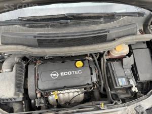 Grey Opel Zafira 2009 in Riga, with an engine capacity of 1.80 L and mileage of 325 thousand km for 2390 €, photo 24 on AUTOMOTO.COM.LV