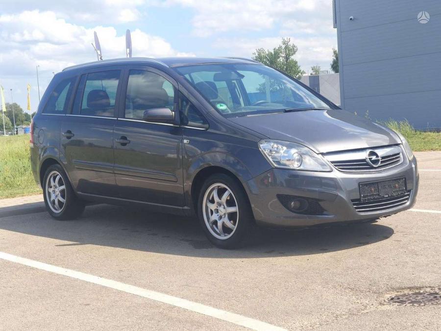 Pelēks Opel Zafira 2009 Marijampole, ar dzinēja tilpumu 1.80 L un nobraukumu 197 tūkst. km par 2400 €, foto 1 vietnē AUTOMOTO.COM.LV