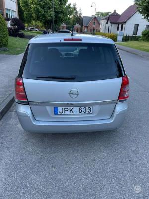 Grey Opel Zafira 2009 in Rietavas, with an engine capacity of 1.91 L and mileage of 250 thousand km for 2350 €, photo 5 on AUTOMOTO.COM.LV