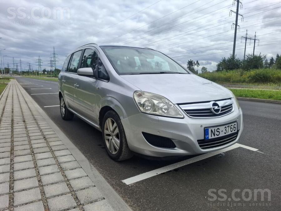 Pelēks Opel Zafira 2009 Rīga, ar dzinēja tilpumu 1.60 L un nobraukumu 308 tūkst. km par 2900 €, foto 5 vietnē AUTOMOTO.COM.LV