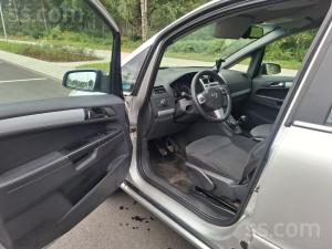 Pelēks Opel Zafira 2009 Rīga, ar dzinēja tilpumu 1.60 L un nobraukumu 308 tūkst. km par 2900 €, foto 6 vietnē AUTOMOTO.COM.LV