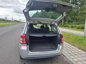 Pelēks Opel Zafira 2009 Rīga, ar dzinēja tilpumu 1.60 L un nobraukumu 308 tūkst. km par 2900 €, foto 8 vietnē AUTOMOTO.COM.LV