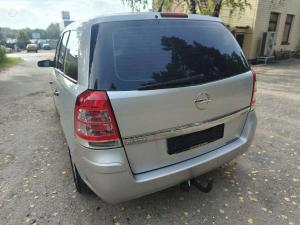 Pelēks Opel Zafira 2009 Utena, ar dzinēja tilpumu 1.60 L un nobraukumu 157 tūkst. km par 2650 €, foto 14 vietnē AUTOMOTO.COM.LV
