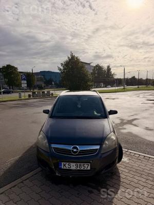 Grey Opel Zafira 2009 in Riga, with an engine capacity of 1.90 L and mileage of 510 thousand km for 1500 €, photo 3 on AUTOMOTO.COM.LV