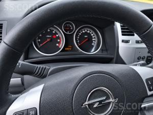 Pelēks Opel Zafira 2009 Rīga, ar dzinēja tilpumu 1.60 L un nobraukumu 307 tūkst. km par 1899 €, foto 9 vietnē AUTOMOTO.COM.LV