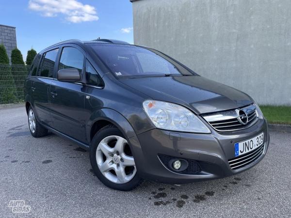 Pelēks Opel Zafira 2009 Alīta, ar dzinēja tilpumu 1.70 L un nobraukumu 342 tūkst. km par 1400 €, foto 4 vietnē AUTOMOTO.COM.LV