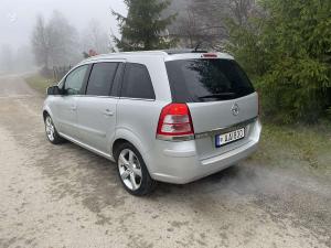 Pelēks Opel Zafira 2010 Kelmė, ar dzinēja tilpumu 1.69 L un nobraukumu 250 tūkst. km par 2800 €, foto 4 vietnē AUTOMOTO.COM.LV