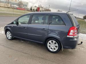 Pelēks Opel Zafira 2010 Kauņa, ar dzinēja tilpumu 1.80 L un nobraukumu 24 tūkst. km par 2950 €, foto 15 vietnē AUTOMOTO.COM.LV
