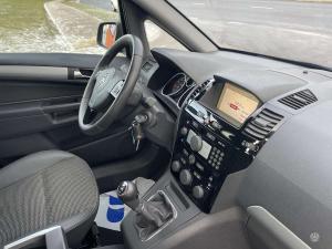 Pelēks Opel Zafira 2010 Kauņa, ar dzinēja tilpumu 1.80 L un nobraukumu 24 tūkst. km par 2950 €, foto 29 vietnē AUTOMOTO.COM.LV
