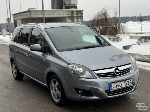 Pelēks Opel Zafira 2010 Viļņa, ar dzinēja tilpumu 1.90 L un nobraukumu 289 tūkst. km par 1999 €, foto 2 vietnē AUTOMOTO.COM.LV