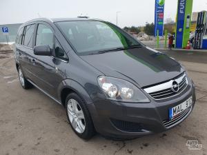 Grey Opel Zafira 2010 in Kaunas, with an engine capacity of 1.60 L and mileage of 230 thousand km for 1950 €, photo 3 on AUTOMOTO.COM.LV