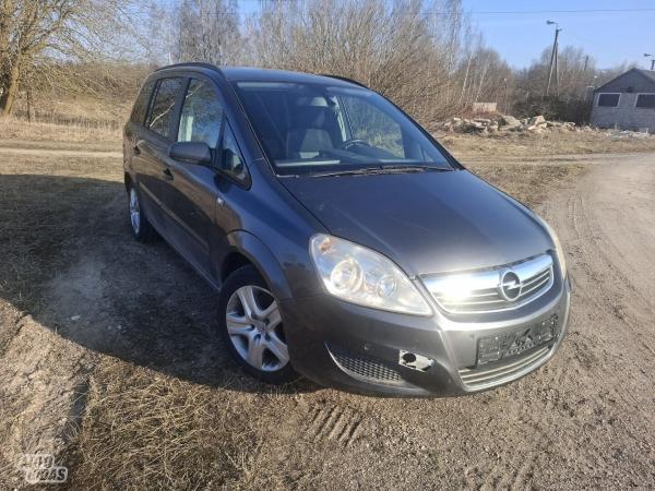 Grey Opel Zafira 2010 in Kupiskis, with an engine capacity of 1.60 L and mileage of 235 thousand km for 899 €, photo 2 on AUTOMOTO.COM.LV