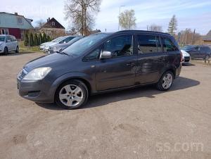 Grey Opel Zafira 2010 in Rezekne, with an engine capacity of 1.70 L and mileage of 317 thousand km for 2750 €, photo  on AUTOMOTO.COM.LV