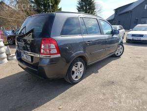 Grey Opel Zafira 2010 in Rezekne, with an engine capacity of 1.70 L and mileage of 317 thousand km for 2750 €, photo 6 on AUTOMOTO.COM.LV