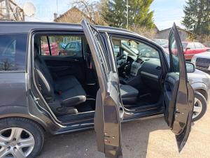 Grey Opel Zafira 2010 in Rezekne, with an engine capacity of 1.70 L and mileage of 317 thousand km for 2750 €, photo 10 on AUTOMOTO.COM.LV
