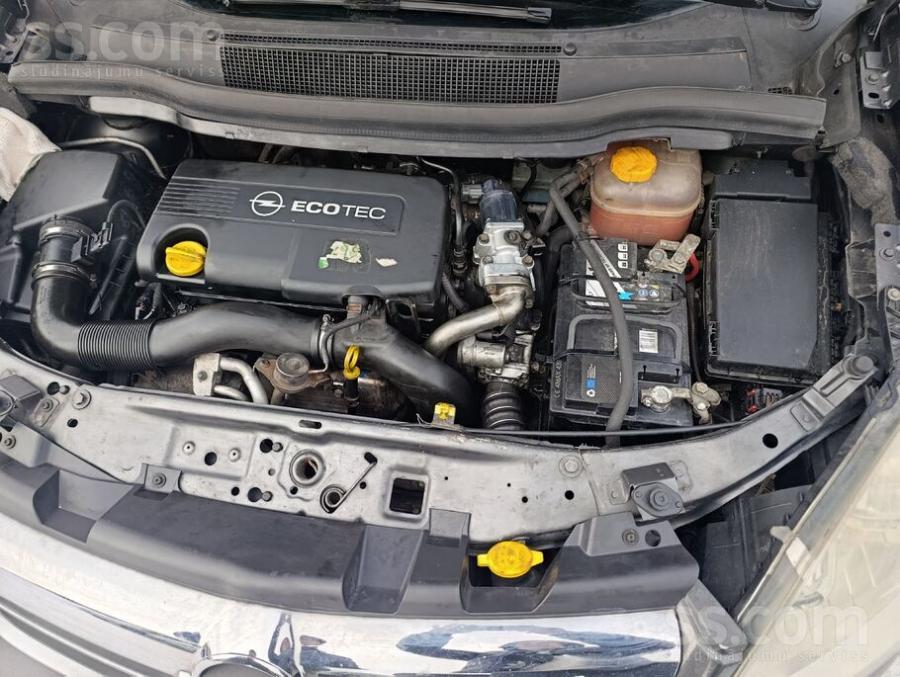 Grey Opel Zafira 2010 in Rezekne, with an engine capacity of 1.70 L and mileage of 317 thousand km for 2750 €, photo 11 on AUTOMOTO.COM.LV