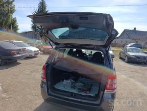 Grey Opel Zafira 2010 in Rezekne, with an engine capacity of 1.70 L and mileage of 317 thousand km for 2750 €, photo 14 on AUTOMOTO.COM.LV