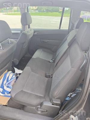 Grey Opel Zafira 2010 in Riga, with an engine capacity of 1.70 L and mileage of 217 thousand km for 2750 €, photo 7 on AUTOMOTO.COM.LV