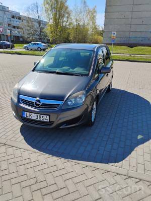 Pelēks Opel Zafira 2010 Liepāja, ar dzinēja tilpumu 1.70 L un nobraukumu 248 tūkst. km par 2950 €, foto 1 vietnē AUTOMOTO.COM.LV
