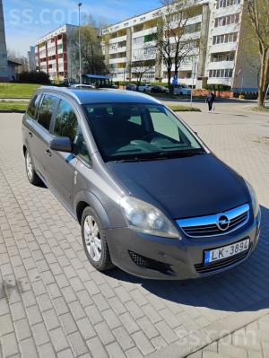 Pelēks Opel Zafira 2010 Liepāja, ar dzinēja tilpumu 1.70 L un nobraukumu 248 tūkst. km par 2950 €, foto 3 vietnē AUTOMOTO.COM.LV