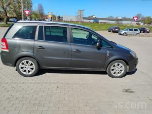 Pelēks Opel Zafira 2010 Liepāja, ar dzinēja tilpumu 1.70 L un nobraukumu 248 tūkst. km par 2950 €, foto 4 vietnē AUTOMOTO.COM.LV