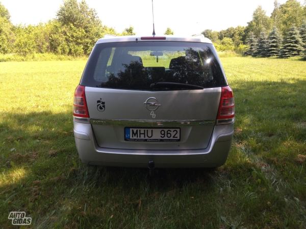 Pelēks Opel Zafira 2010 Ukmergė, ar dzinēja tilpumu 1.60 L un nobraukumu 309 tūkst. km par 3000 €, foto 7 vietnē AUTOMOTO.COM.LV