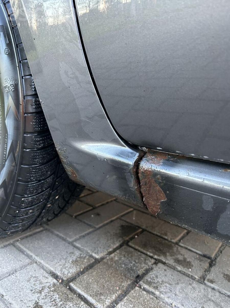Pelēks Opel Zafira 2010 Rīga, ar dzinēja tilpumu 2.20 L un nobraukumu 259 tūkst. km par 1300 €, foto 12 vietnē AUTOMOTO.COM.LV