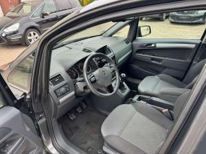 Pelēks Opel Zafira 2010 Jurbarkas, ar dzinēja tilpumu 1.80 L un nobraukumu 178 tūkst. km par 3450 €, foto 11 vietnē AUTOMOTO.COM.LV