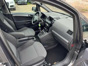 Pelēks Opel Zafira 2010 Jurbarkas, ar dzinēja tilpumu 1.80 L un nobraukumu 178 tūkst. km par 3450 €, foto 16 vietnē AUTOMOTO.COM.LV
