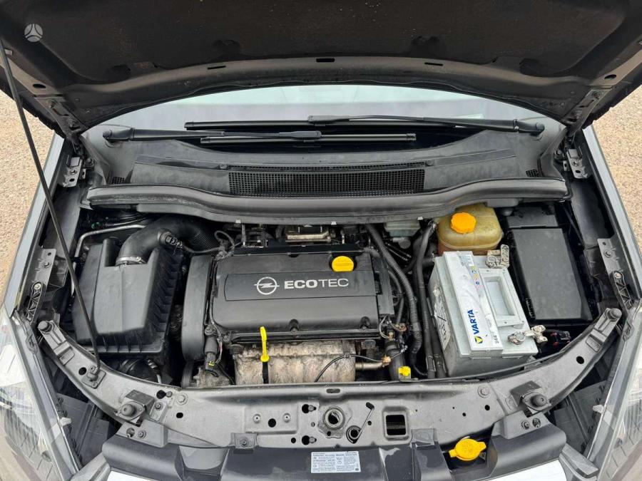 Pelēks Opel Zafira 2010 Jurbarkas, ar dzinēja tilpumu 1.80 L un nobraukumu 178 tūkst. km par 3450 €, foto 25 vietnē AUTOMOTO.COM.LV