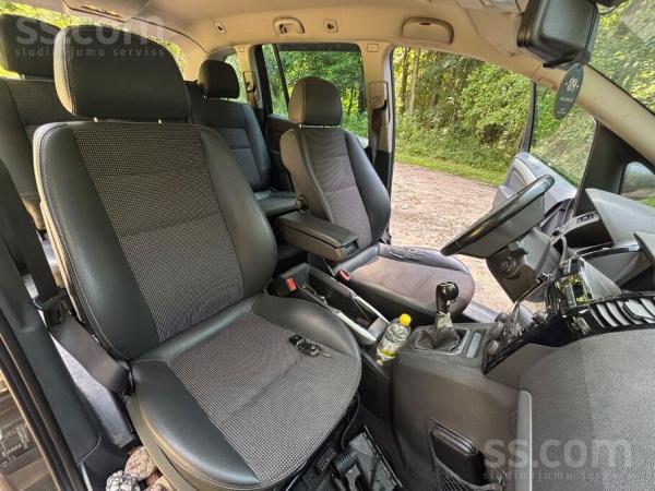 Pelēks Opel Zafira 2010 Liepāja, ar dzinēja tilpumu 1.70 L un nobraukumu 236 tūkst. km par 3400 €, foto 5 vietnē AUTOMOTO.COM.LV
