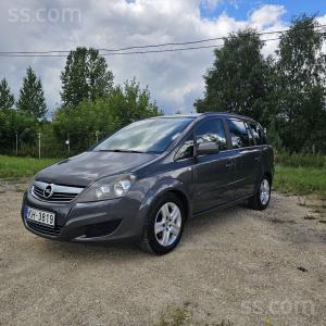 Pelēks Opel Zafira 2010 Rīga, ar dzinēja tilpumu 1.80 L un nobraukumu 259 tūkst. km par 2490 €, foto  vietnē AUTOMOTO.COM.LV