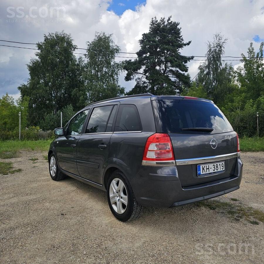 Pelēks Opel Zafira 2010 Rīga, ar dzinēja tilpumu 1.80 L un nobraukumu 259 tūkst. km par 2490 €, foto 6 vietnē AUTOMOTO.COM.LV