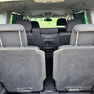 Pelēks Opel Zafira 2010 Rīga, ar dzinēja tilpumu 1.80 L un nobraukumu 259 tūkst. km par 2490 €, foto 9 vietnē AUTOMOTO.COM.LV