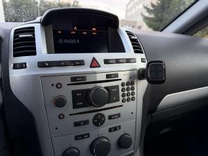 Grey Opel Zafira 2010 in Kaunas, with an engine capacity of 1.91 L and mileage of 396 thousand km for 2950 €, photo 7 on AUTOMOTO.COM.LV