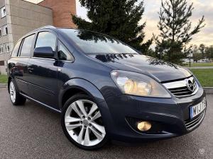 Grey Opel Zafira 2010 in Kaunas, with an engine capacity of 1.91 L and mileage of 396 thousand km for 2950 €, photo 24 on AUTOMOTO.COM.LV