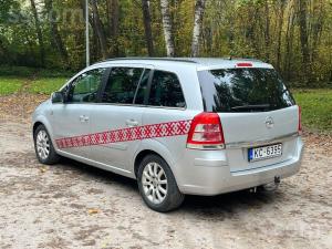 Pelēks Opel Zafira 2010 Rīga, ar dzinēja tilpumu 1.90 L un nobraukumu 0 tūkst. km par 3799 €, foto 4 vietnē AUTOMOTO.COM.LV