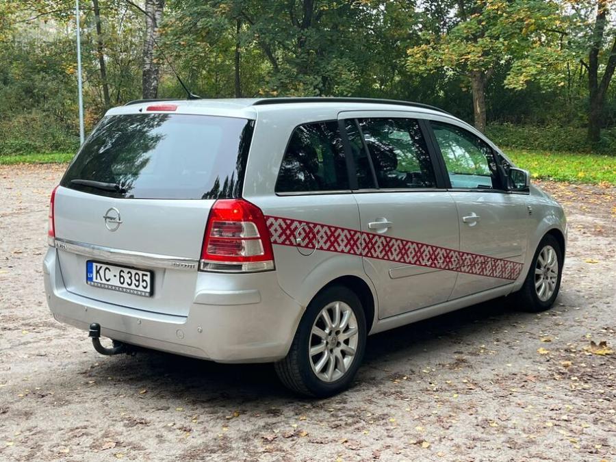 Pelēks Opel Zafira 2010 Rīga, ar dzinēja tilpumu 1.90 L un nobraukumu 0 tūkst. km par 3799 €, foto 6 vietnē AUTOMOTO.COM.LV