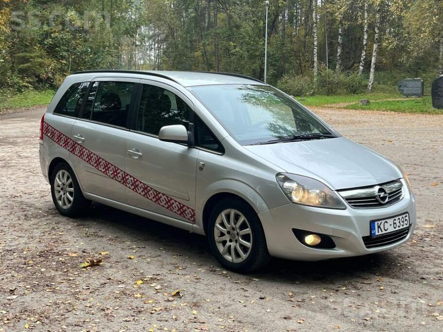 Pelēks Opel Zafira 2010 Rīga, ar dzinēja tilpumu 1.90 L un nobraukumu 0 tūkst. km par 3799 €, foto 8 vietnē AUTOMOTO.COM.LV