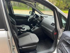 Pelēks Opel Zafira 2010 Rīga, ar dzinēja tilpumu 1.90 L un nobraukumu 0 tūkst. km par 3799 €, foto 18 vietnē AUTOMOTO.COM.LV