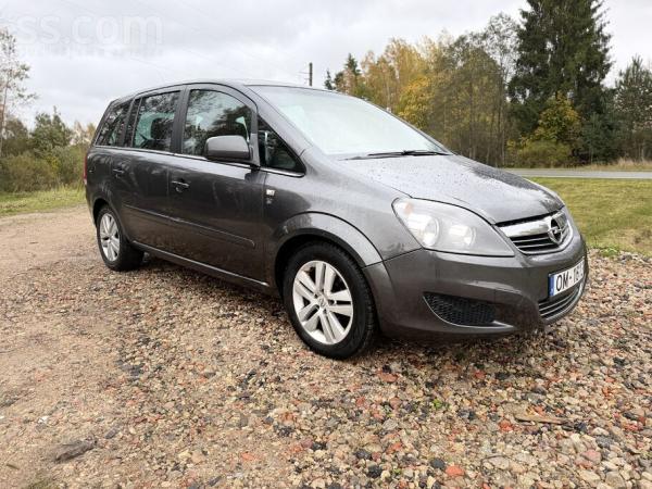 Pelēks Opel Zafira 2010 Cēsis, ar dzinēja tilpumu 1.70 L un nobraukumu 0 tūkst. km par 2200 €, foto 1 vietnē AUTOMOTO.COM.LV