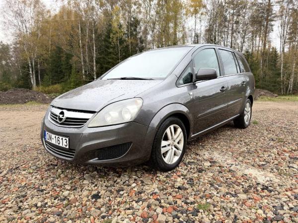 Pelēks Opel Zafira 2010 Cēsis, ar dzinēja tilpumu 1.70 L un nobraukumu 0 tūkst. km par 2200 €, foto 3 vietnē AUTOMOTO.COM.LV