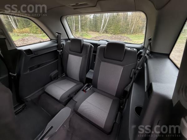 Pelēks Opel Zafira 2010 Cēsis, ar dzinēja tilpumu 1.70 L un nobraukumu 0 tūkst. km par 2200 €, foto 10 vietnē AUTOMOTO.COM.LV