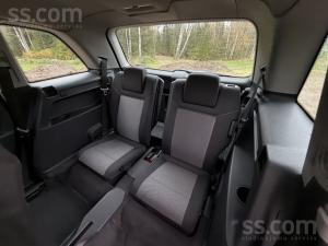 Grey Opel Zafira 2010 in Cesis, with an engine capacity of 1.70 L and mileage of 0 thousand km for 2200 €, photo 10 on AUTOMOTO.COM.LV