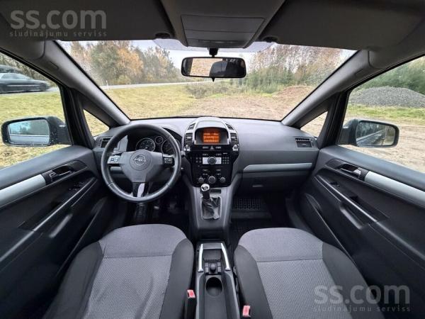 Pelēks Opel Zafira 2010 Cēsis, ar dzinēja tilpumu 1.70 L un nobraukumu 0 tūkst. km par 2200 €, foto 7 vietnē AUTOMOTO.COM.LV